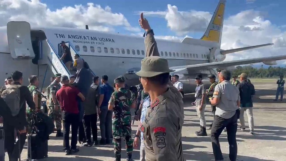 Bebas dari Sandera OPM, Kapten Philip Terbang ke Jakarta - Papua60Detik
