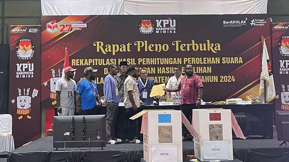 Pleno 18 distrik Rampung, Ini Hasil Rekapitulasi Suara Distrik Hoya ...