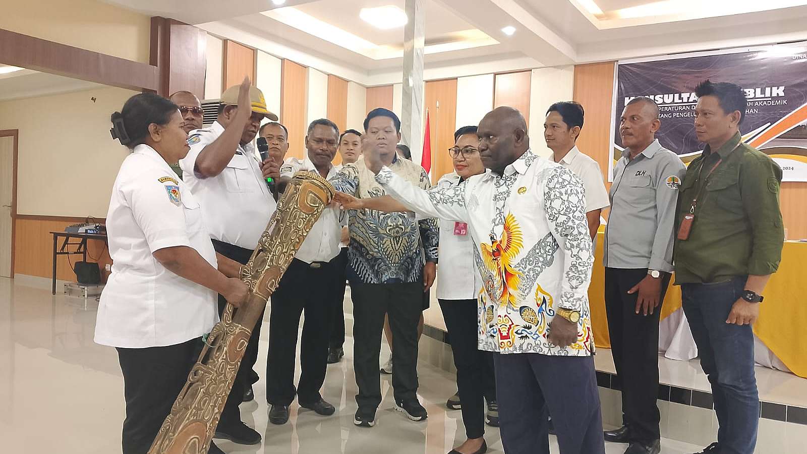 Upaya Pengelolaan Sampah, DLH Gelar Konsultasi Ranperda pengelolaan ...