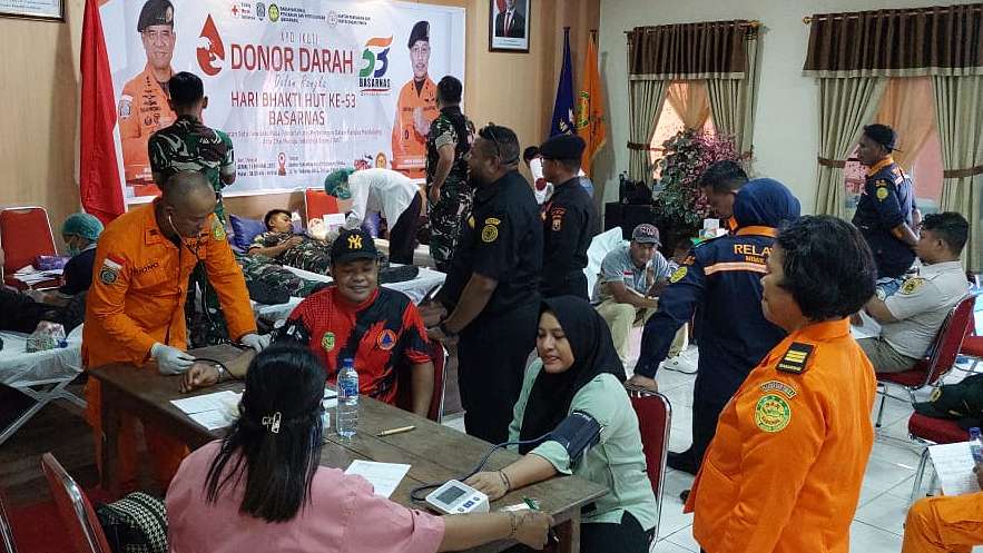 Sambut HUT Ke-53 Basarnas, SAR Timika Donor Darah - Papua60Detik