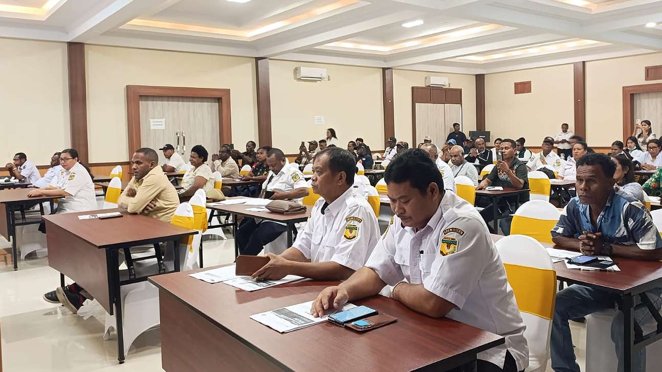 DLH Sosialisasi ProKlim, Strategi Hadapi Perubahan Iklim - Papua60Detik