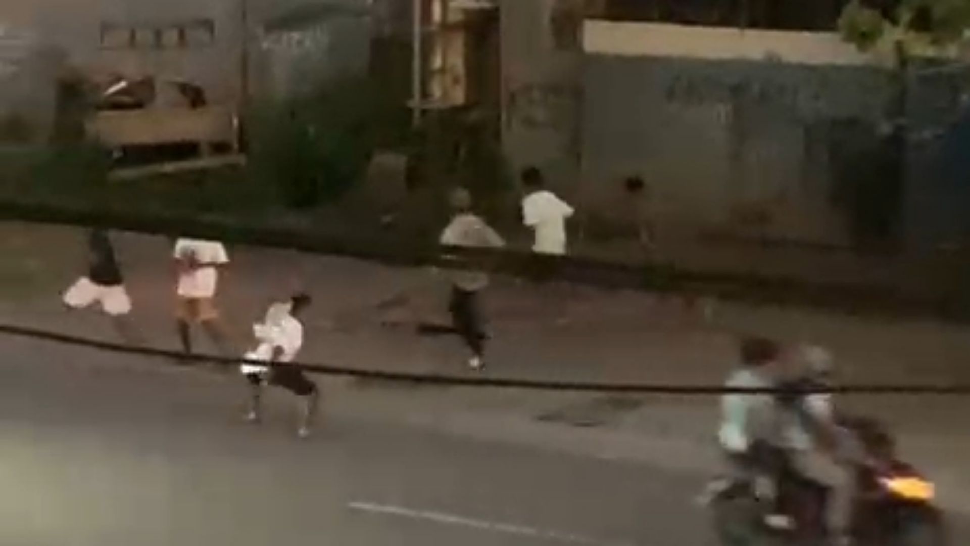 Tawuran Remaja di Nawaripi Resahkan Warga, Polisi Diminta Segera ...