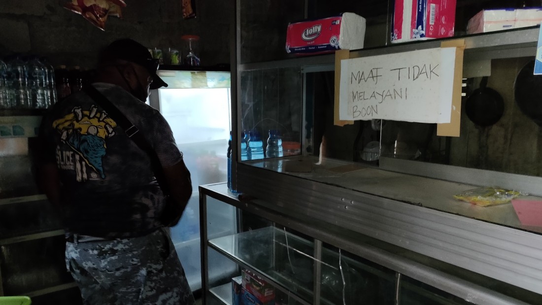 Kios Mabes Deplan Dibobol Maling, Rokok Sampai Kompor Raib - Papua60Detik