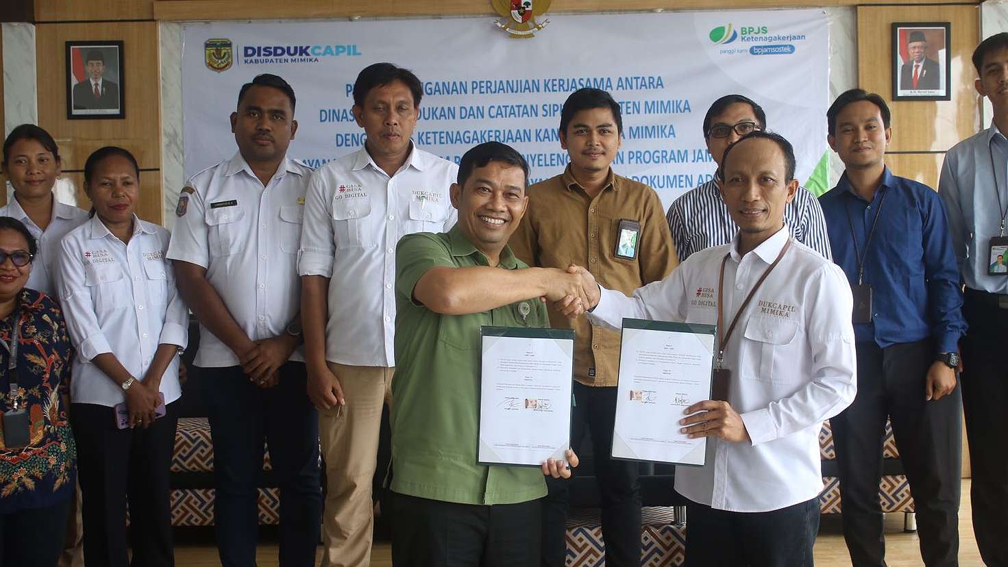BPJS Ketenagakerjaan Teken Kerja Sama dengan Dukcapil Mimika - Papua60Detik