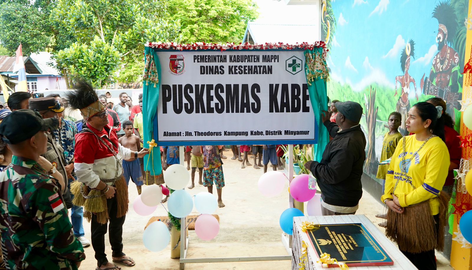 Pj Bupati Mappi Resmikan PKM Kabe dan Tinjau Fasilitas di Distrik ...