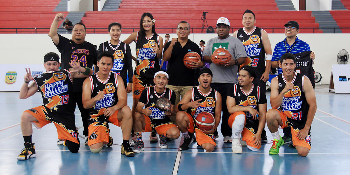 Melihat Serunya Tim Happy Ballers Menjajal Venue Basket MSC - Papua60Detik