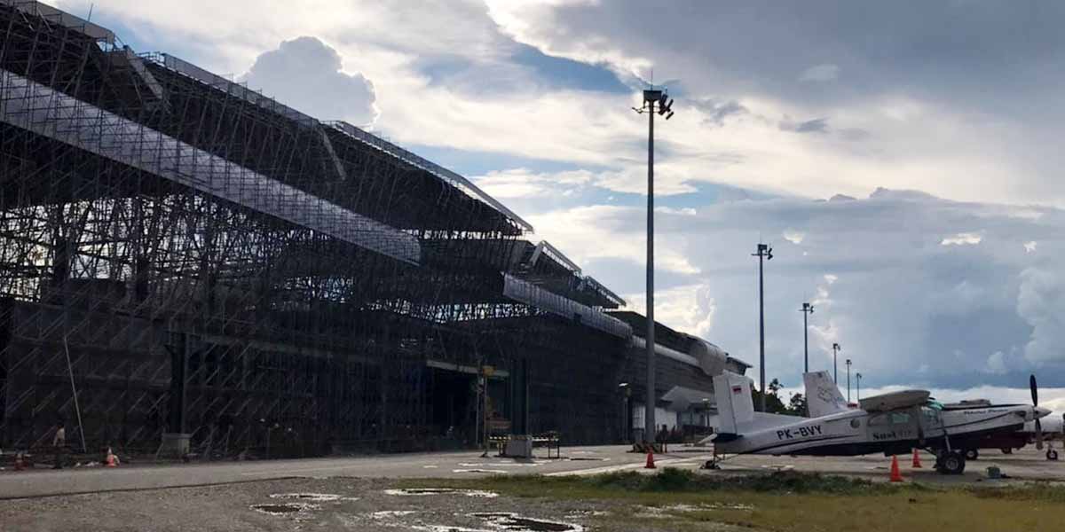 Terminal B Bandara Mozes Kilangin Sisi Selatan Dilengkapi Tiga ...